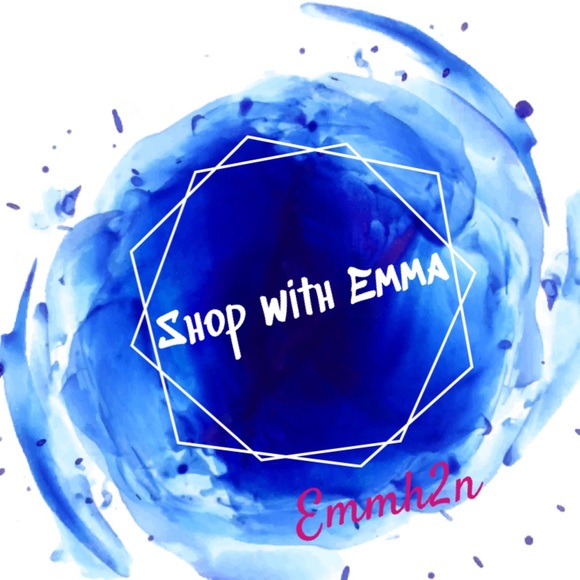 Emma's Closet (@emma_ho) | Poshmark